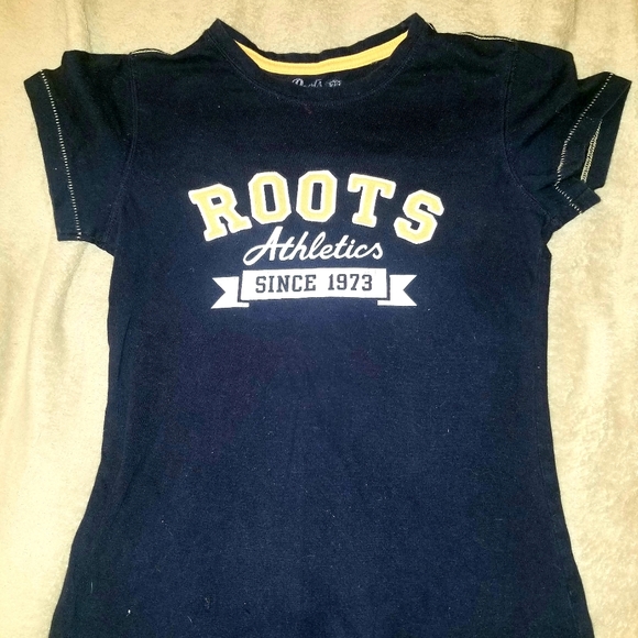 Roots | Tops | Embroidered Roots Athletics Tshirt Demi Sleeve Xs | Poshmark